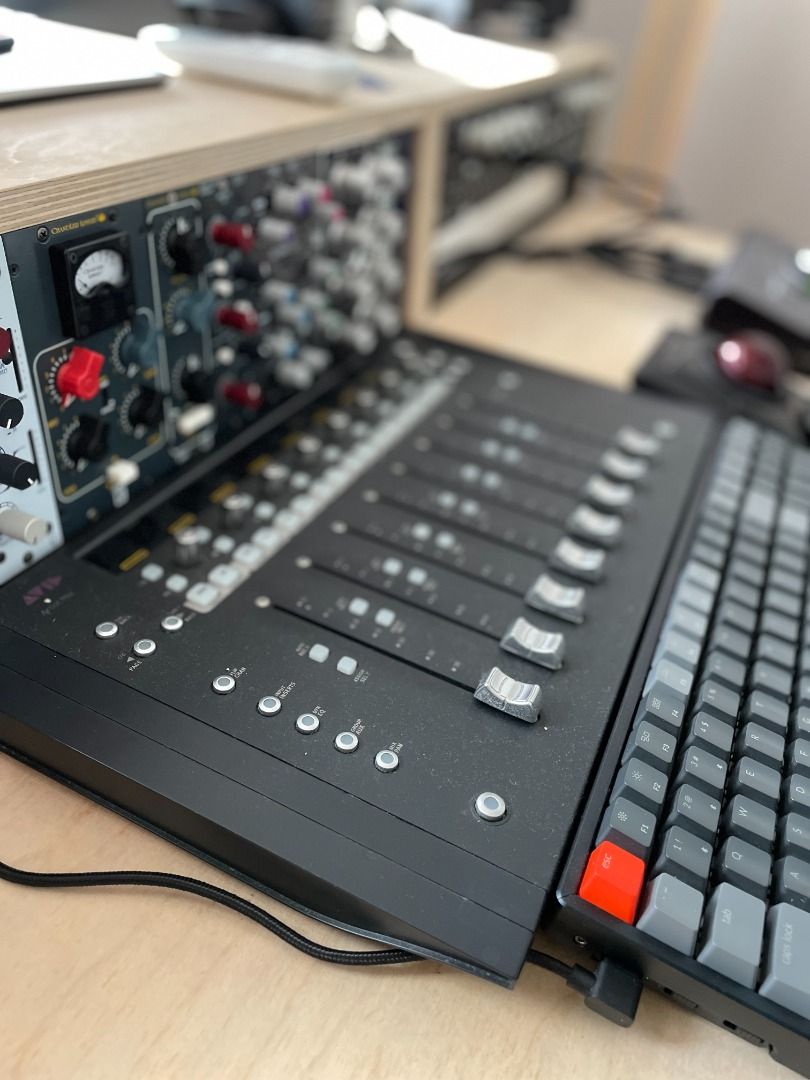 Avid Artist Mix, Audio, Other Audio Equipment on Carousell