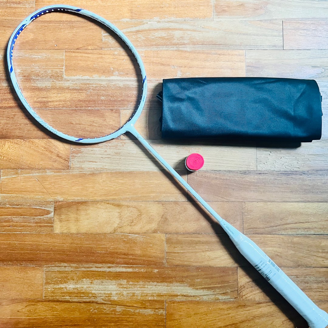 [Bundle] Brand New Mizuno Altius 01 Speed 4u Badminton Racket Made in Japan, Sports Equipment ...