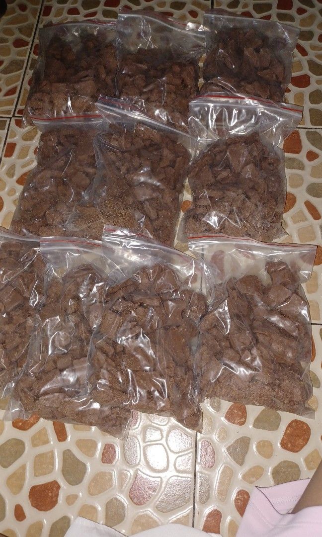 Cd burry chocolate scrap, Food & Drinks, Other Food & Drinks on Carousell