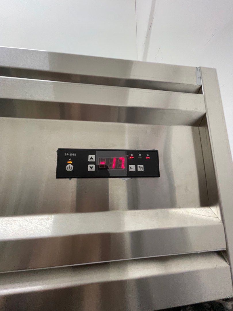 Commercial 6 door upright full freezer, TV & Home Appliances, Kitchen ...