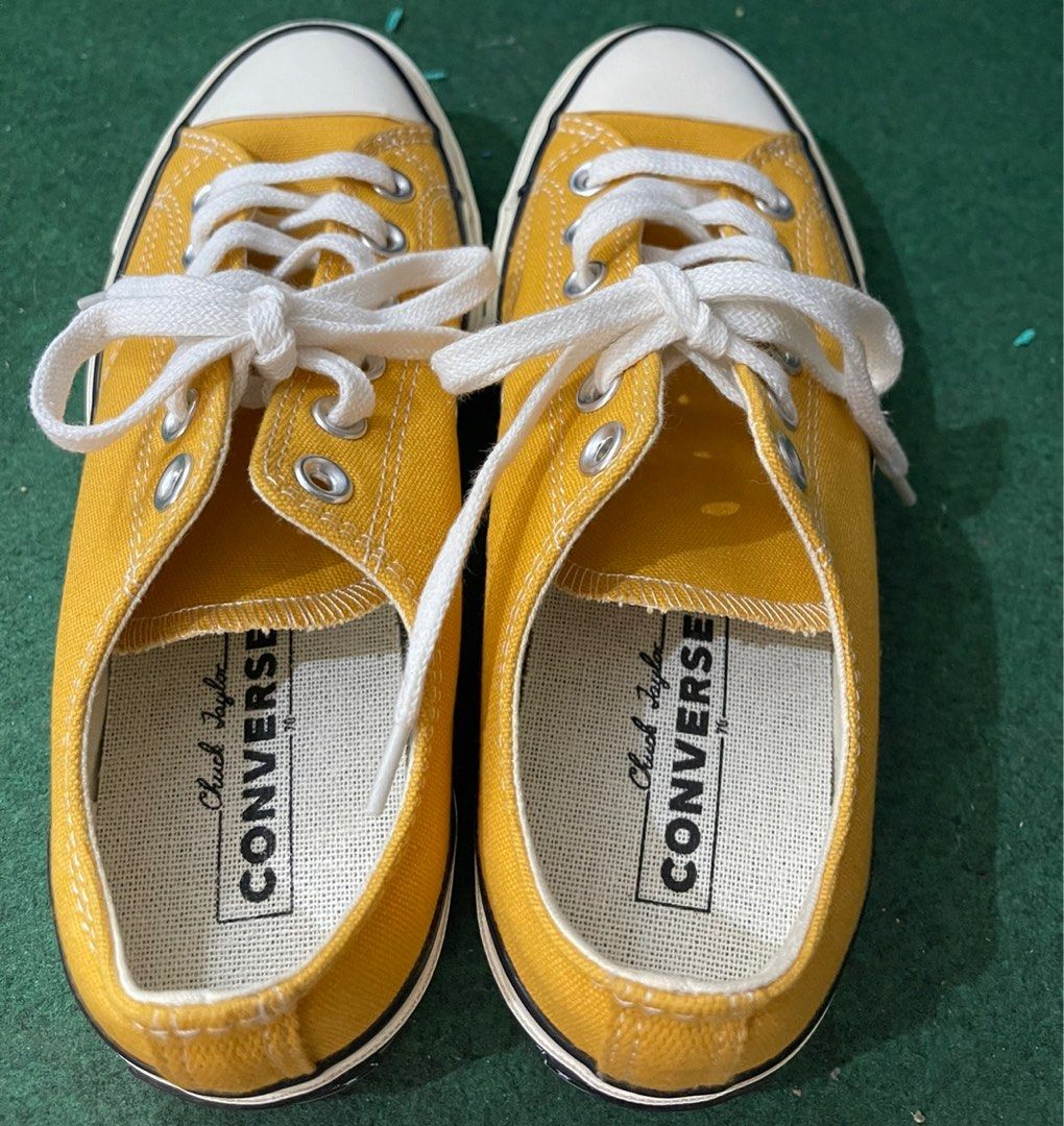 Converse Chunk 70, Women's Fashion, Footwear, Sneakers on Carousell