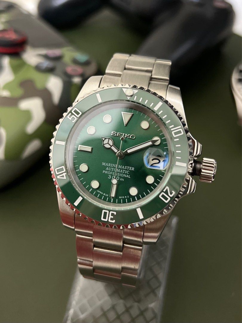 Custom Seiko Hulk (Seiko NH35 automatic movt), Luxury, Watches on Carousell