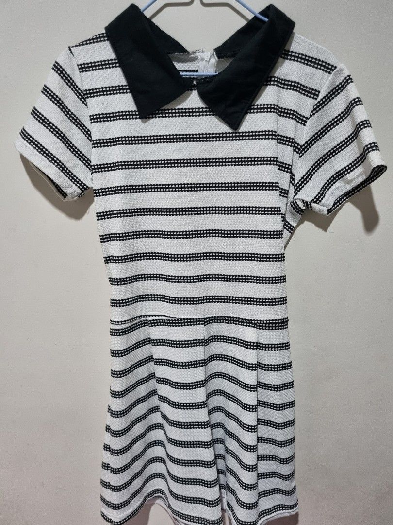 Dress garis garis, Fesyen Wanita, Pakaian Wanita, Gaun & Rok di Carousell
