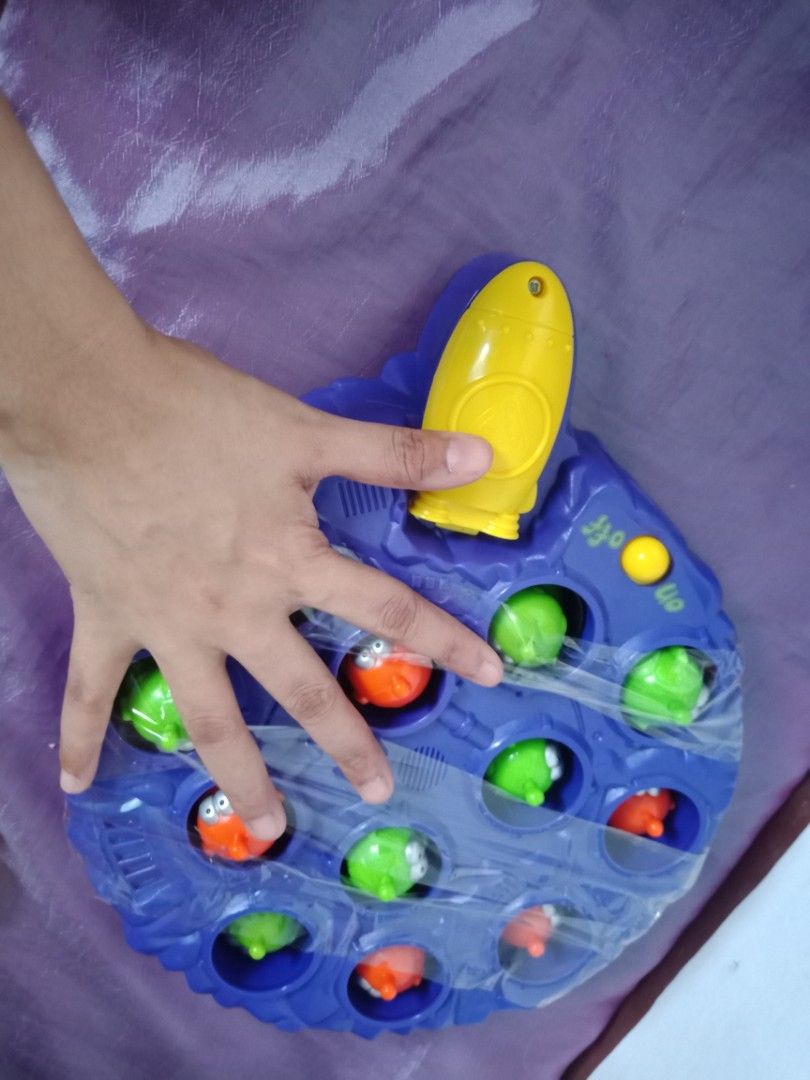 Elc alien hammer game (new ), Hobbies & Toys, Toys & Games on Carousell