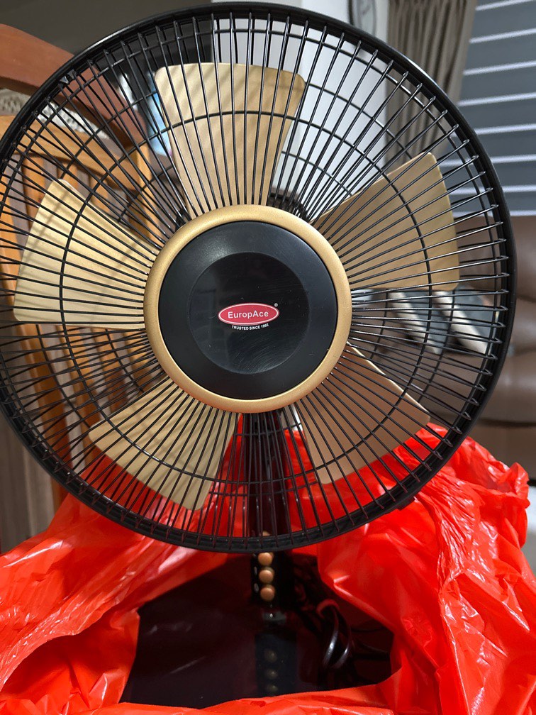 Europace fan, Furniture & Home Living, Lighting & Fans, Fans on Carousell