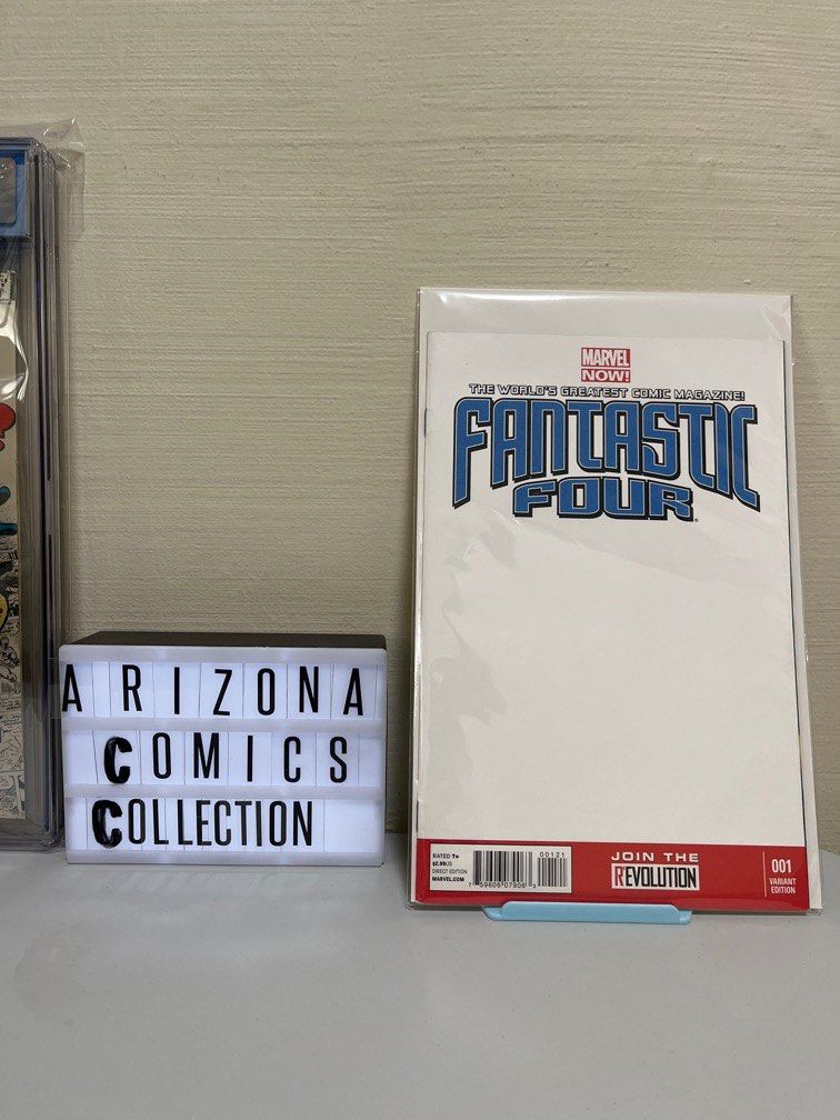 FANTASTIC FOUR JOIN THE REVOLUTION Variant #001, Hobbies & Toys, Books ...