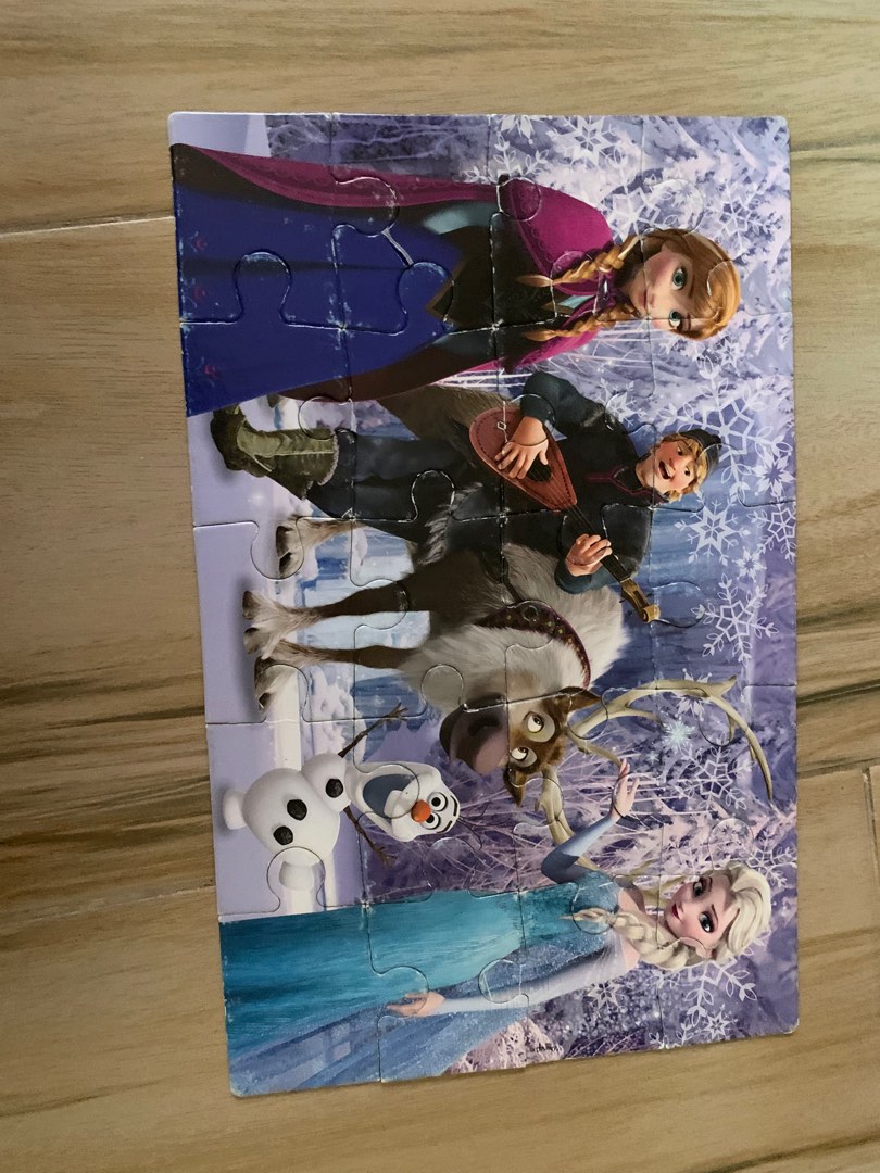 Frozen Puzzle set (2 puzzles) , Hobbies & Toys, Toys & Games on Carousell