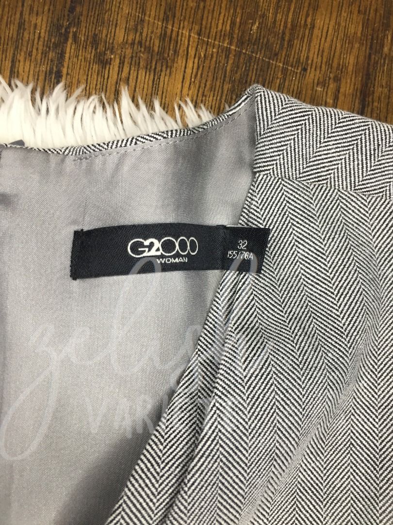 G2000 (thrifted) | Gray Chevron Patterned V-Neck Office Business ...