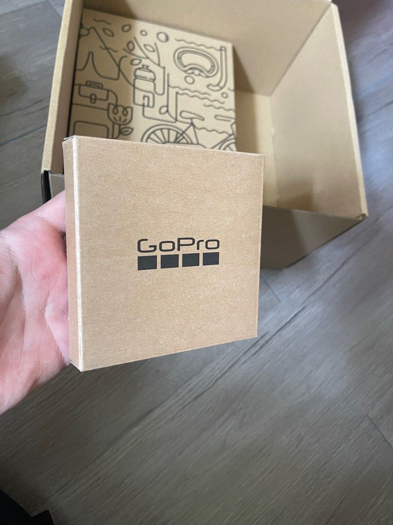 GOPRO Super HERO11 Kit, Photography, Video Cameras on Carousell