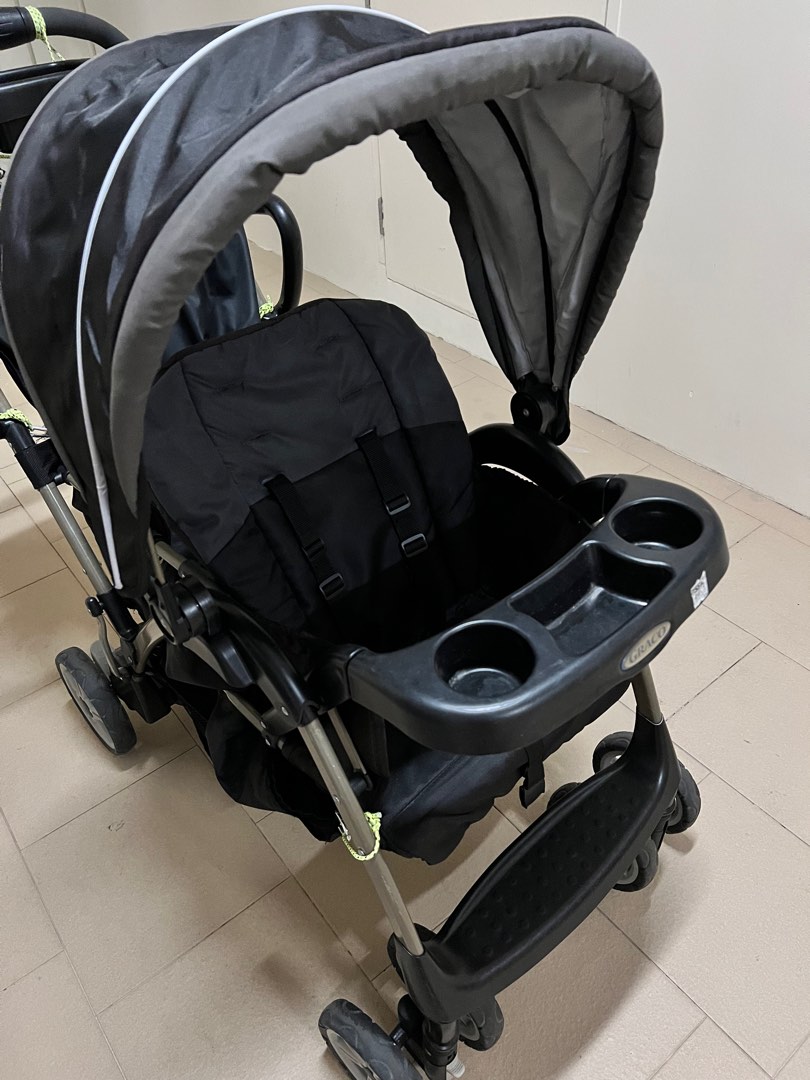 Graco stroller (room for 2), Babies & Kids, Going Out, Strollers on ...