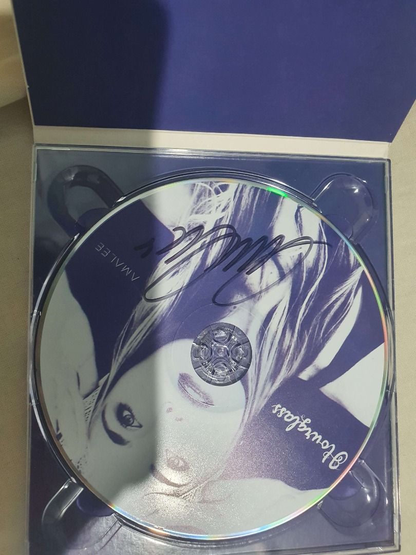 HANDSIGNED Leeandlie Hourglass album CD, Hobbies & Toys, Toys & Games ...