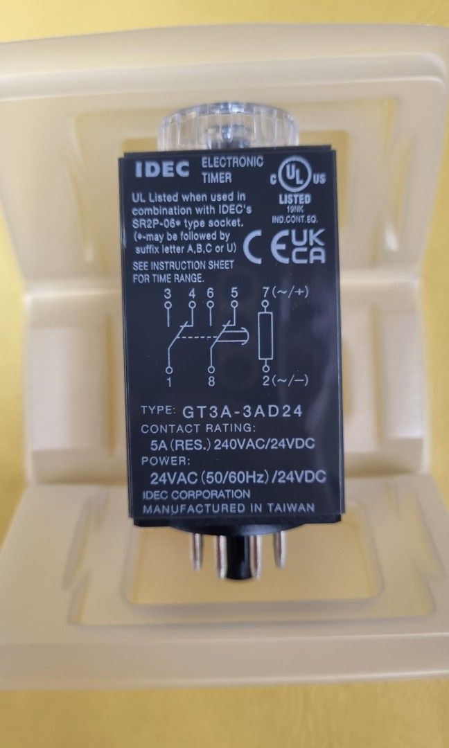 IDEC Timer GT3A-3AD24, TV & Home Appliances, Electrical, Adaptors ...