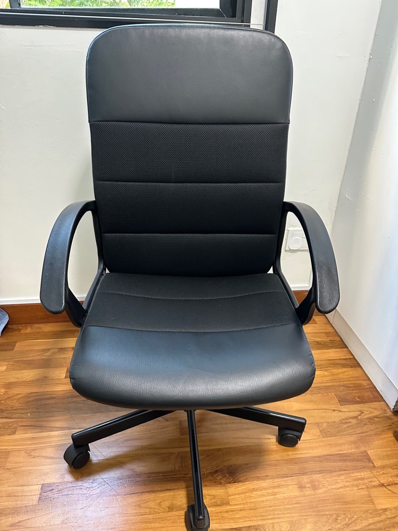 IKEA Renberget Chair, Furniture & Home Living, Furniture, Chairs on ...