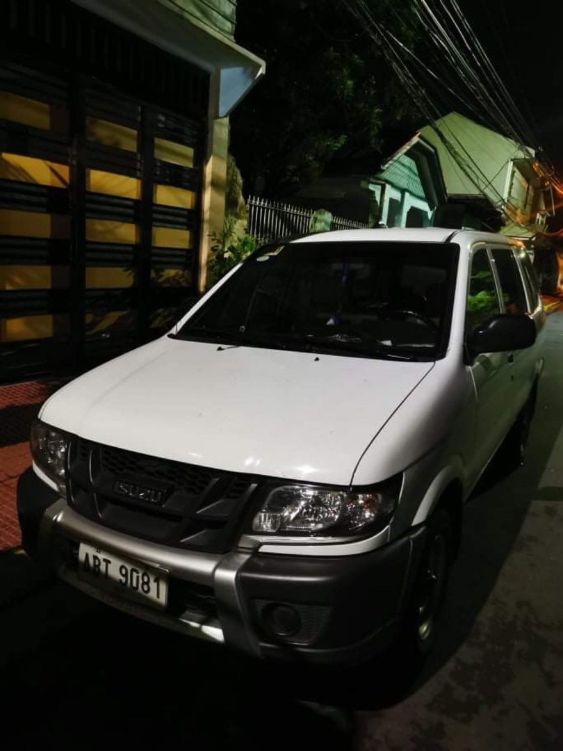 Isuzu Crosswind, Cars for Sale, Used Cars on Carousell