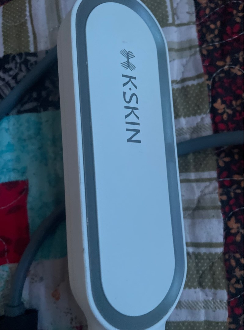 K-Skin Comb Hair Straightener, Beauty & Personal Care, Hair on Carousell