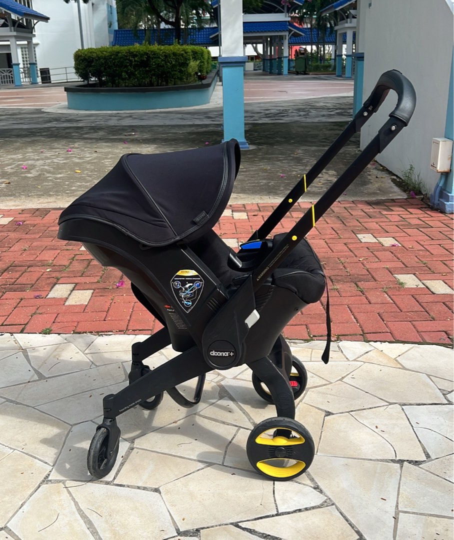 Limited Edition Doona+ Infant Car Seat Stroller Midnight, Babies & Kids ...