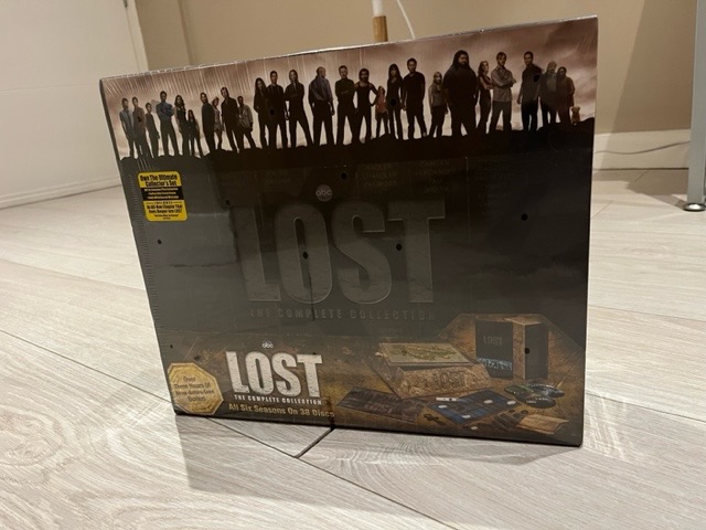 Lost (Collectors DVD Set), Hobbies & Toys, Music & Media, CDs & DVDs on ...