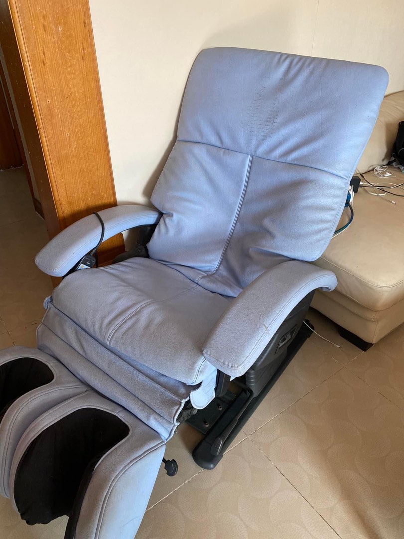 OSIM Millennium Model massage chair , 傢俬＆家居, 傢俬, 椅子 - Carousell
