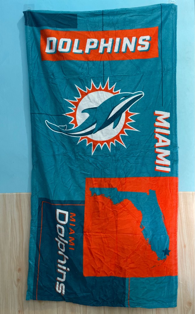 Miami dolphins towel, Hobbies & Toys, Memorabilia & Collectibles, Fan ...