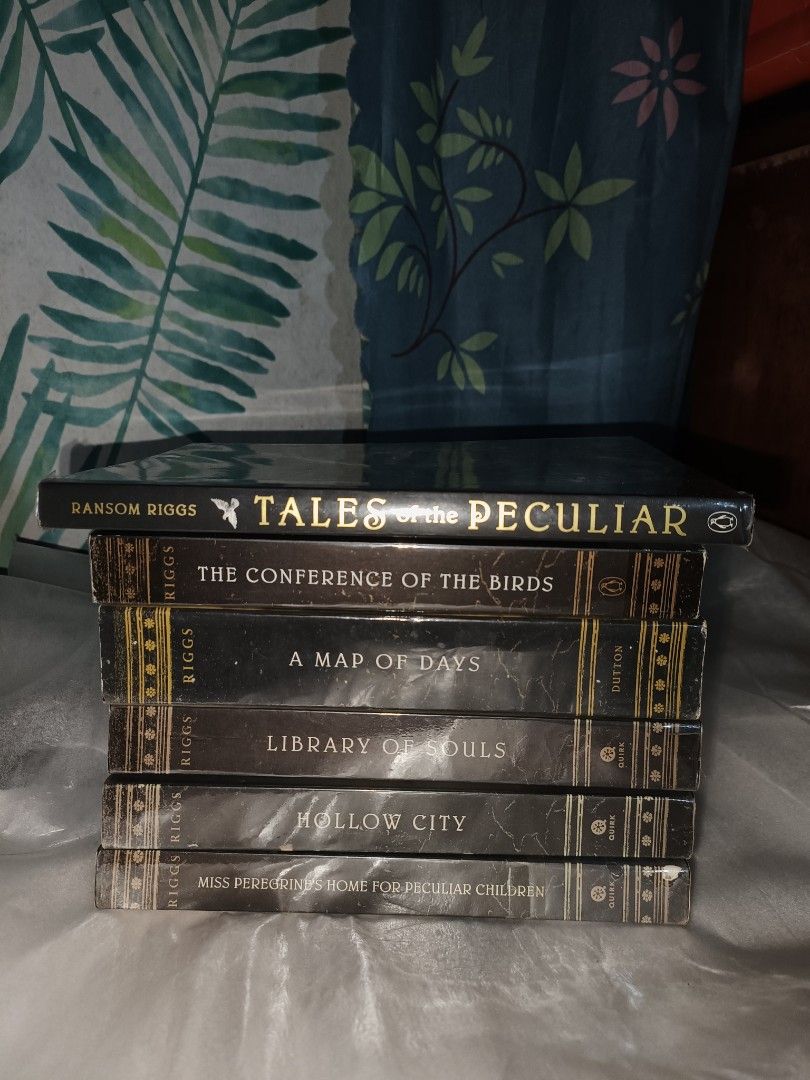 Miss Peregrine book 1-5 & Tales of the Peculiar, Hobbies & Toys, Books ...