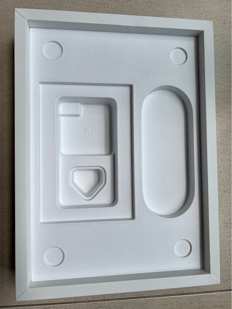 NEW BOX: 14-inch MacBook Pro Box plus insert booklet, Computers & Tech ...