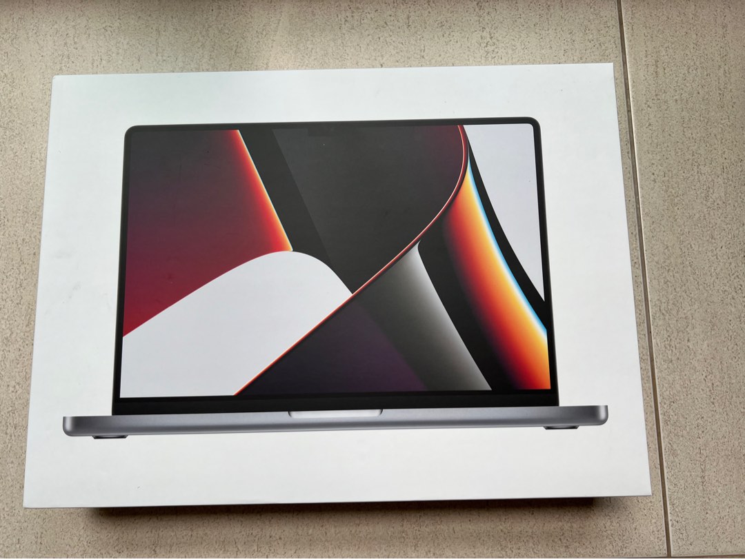 NEW BOX: 14-inch MacBook Pro Box plus insert booklet, Computers & Tech ...