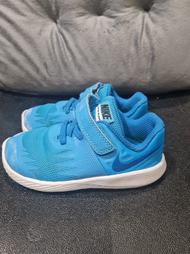 Nike for toddlers, Babies & Kids, Babies & Kids Fashion on Carousell