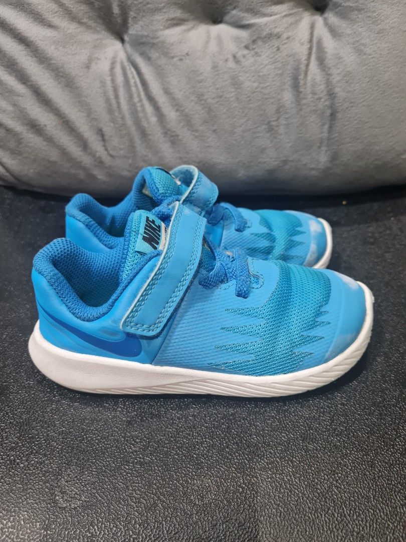 Nike for toddlers, Babies & Kids, Babies & Kids Fashion on Carousell