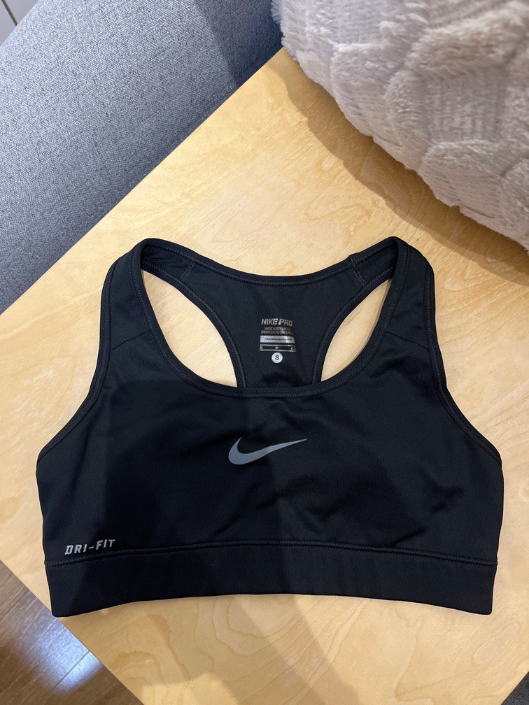 Nike Pro Sports Bra Women S Fashion Activewear On Carousell