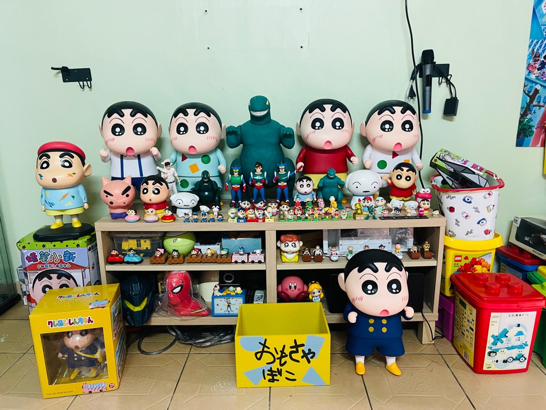 Oversized crayon shin chan 43 cm, Hobbies & Toys, Toys & Games on Carousell