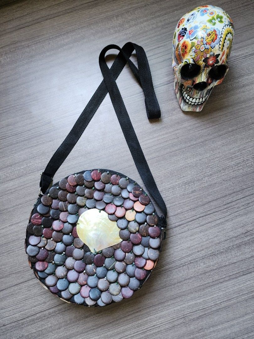 PHILIPPINE MADE Coconut Shell Bohemian Slingbag, Women's Fashion, Bags ...