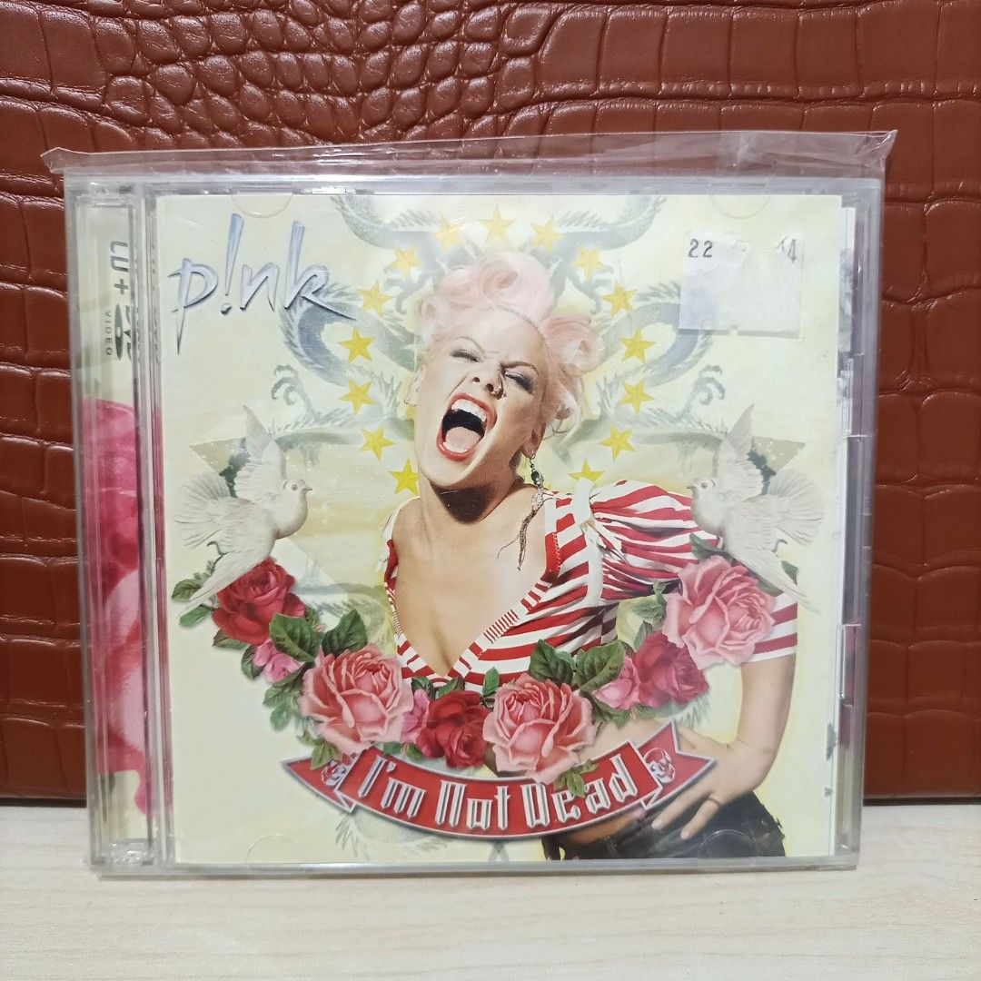 Pnk Im Not Dead Jpn Hobbies And Toys Music And Media Cds And Dvds On Carousell