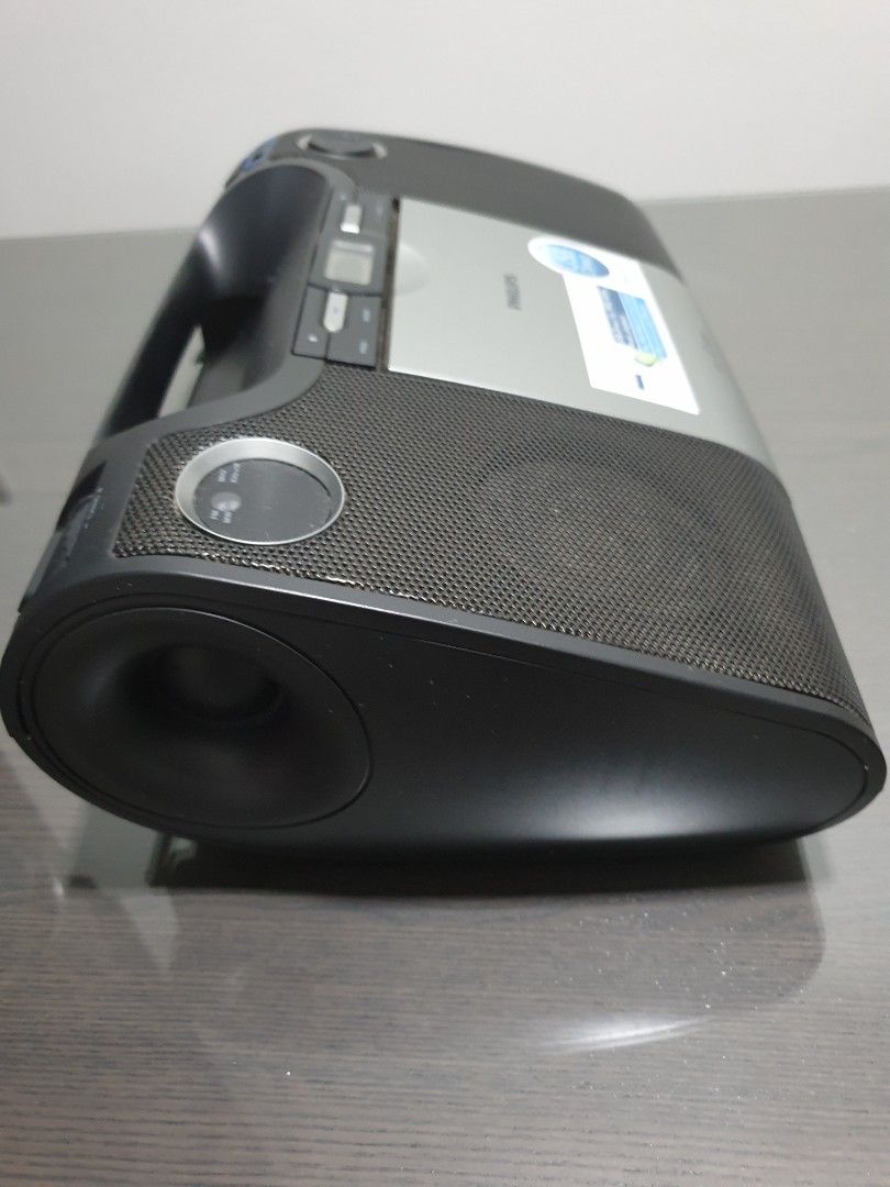 Portable Philips CD Player, Audio, Portable Music Players on Carousell