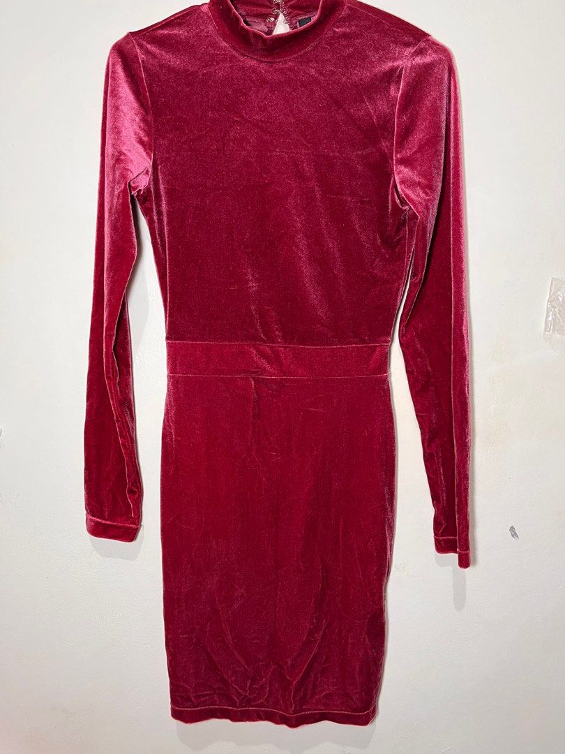 Red violet velvet dress, Women's Fashion, Dresses & Sets, Dresses on ...