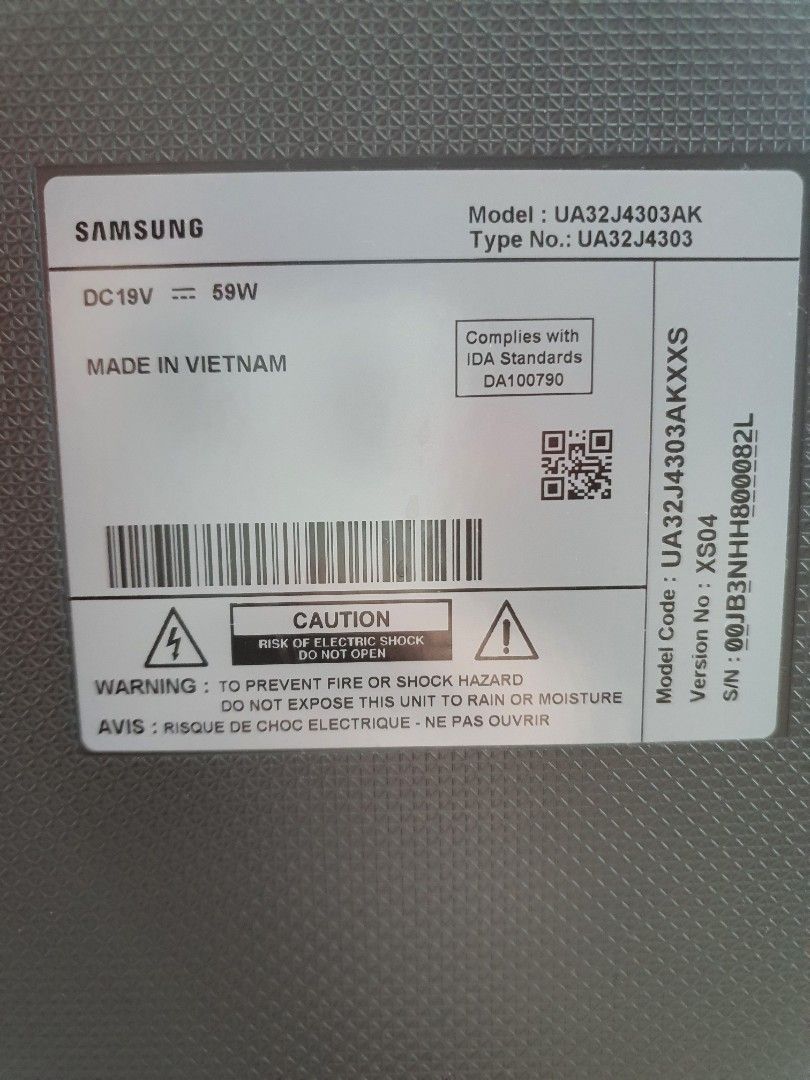 Samsung TV 32" model UA32J4303AK, TV & Home Appliances, TV ...