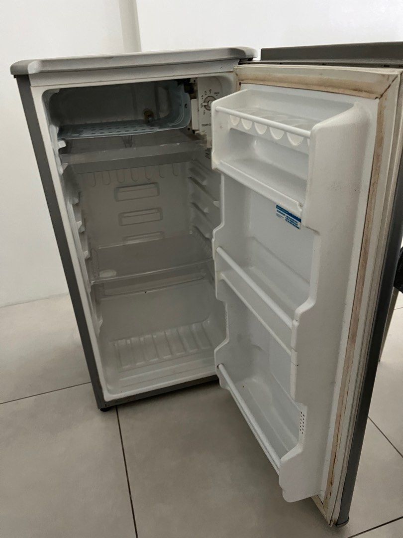 Sanyo mini ref on Carousell