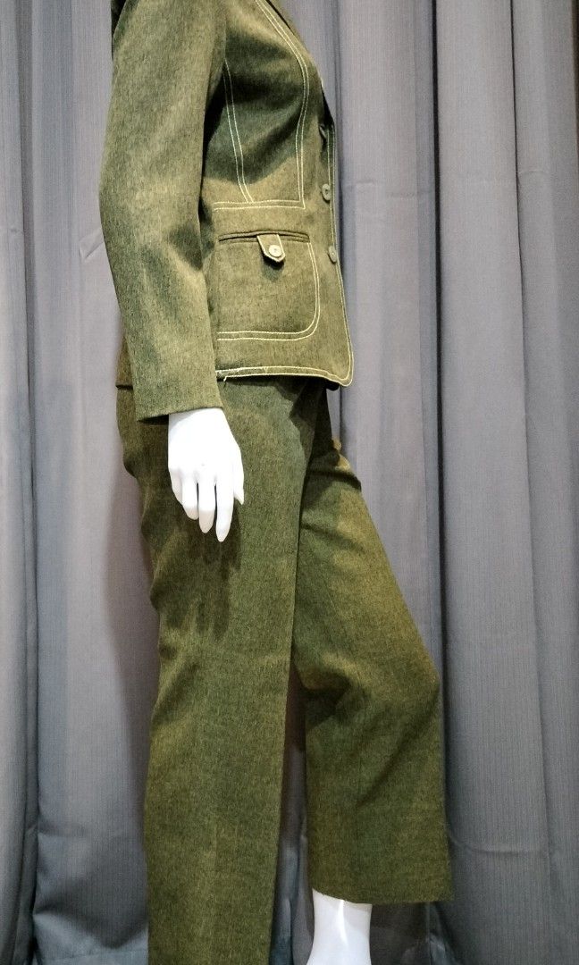 Set Jas dan Celana, Fesyen Wanita, Pakaian Wanita, Lainnya di Carousell