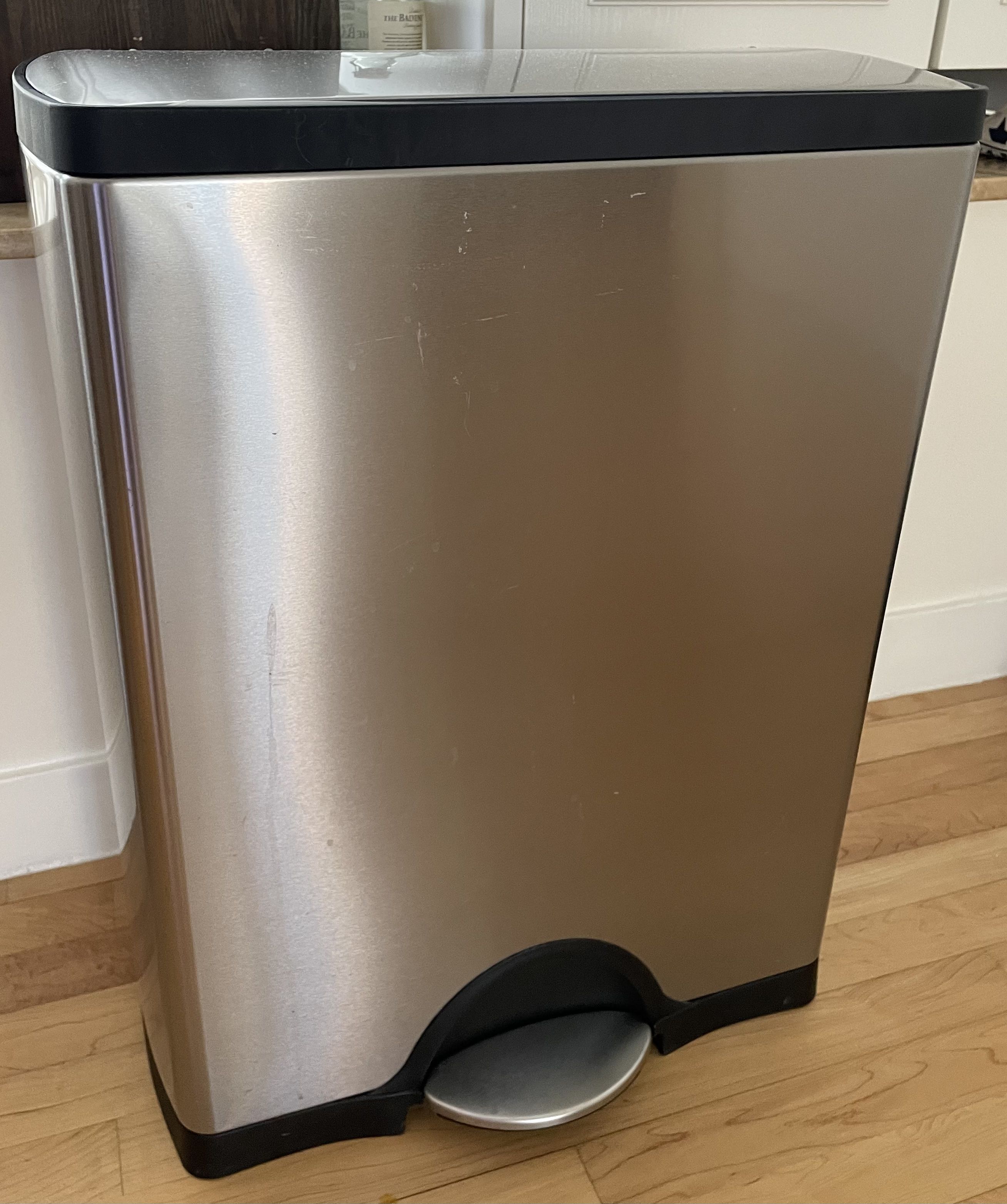 Simplehuman Trash Can 50L / 垃圾桶 / Rubbish bin / garbage can, 傢俬＆家居, 家居 ...