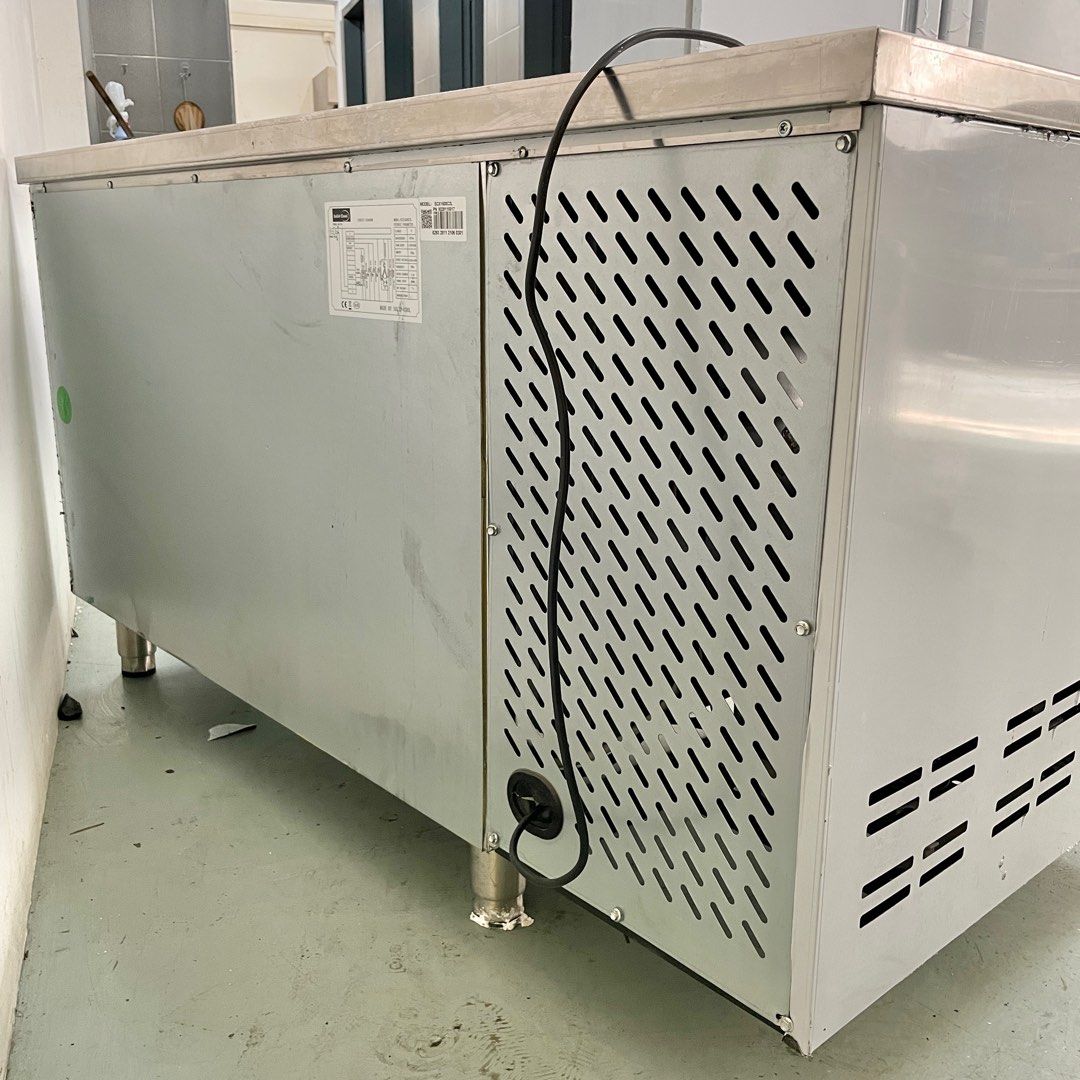 SOLID COOL Counter Top Chiller Double Door Stainless Steel (5 Feet/378 ...