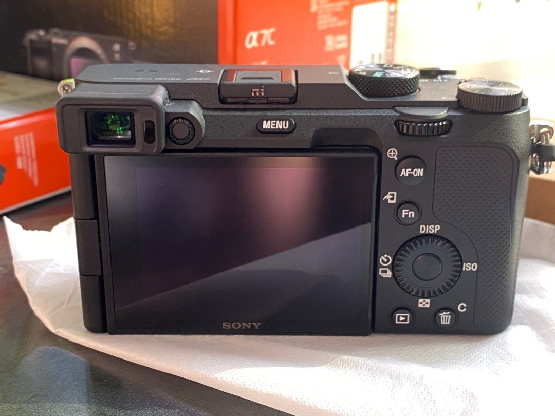 Sony A7C body | 64G Sd Card | 2 x batteries, Photography, Cameras on ...