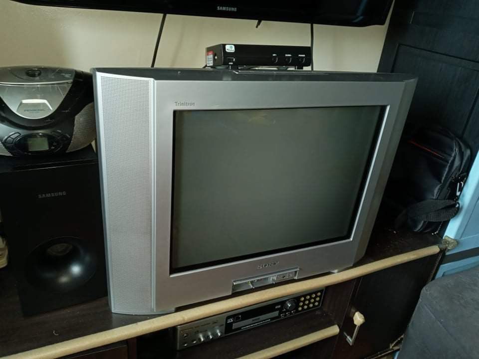 Sony Trinitron TV, TV & Home Appliances, TV & Entertainment, TV on ...