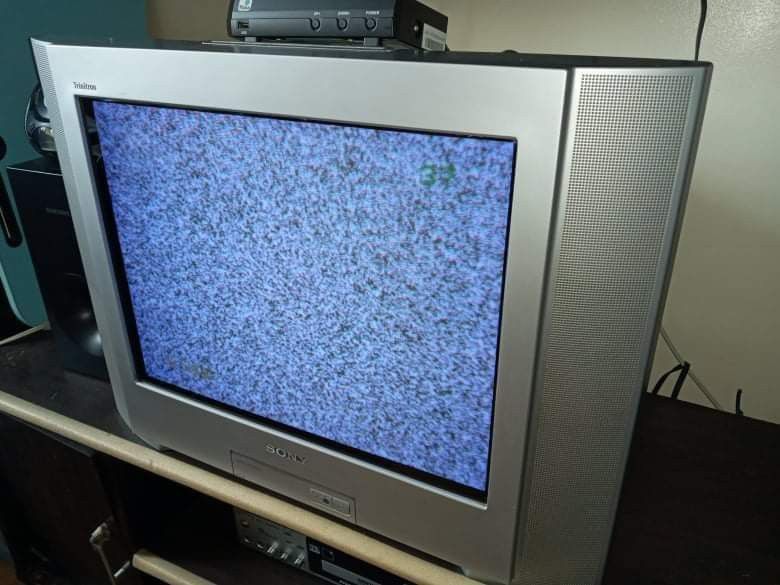 Sony Trinitron TV, TV & Home Appliances, TV & Entertainment, TV on ...