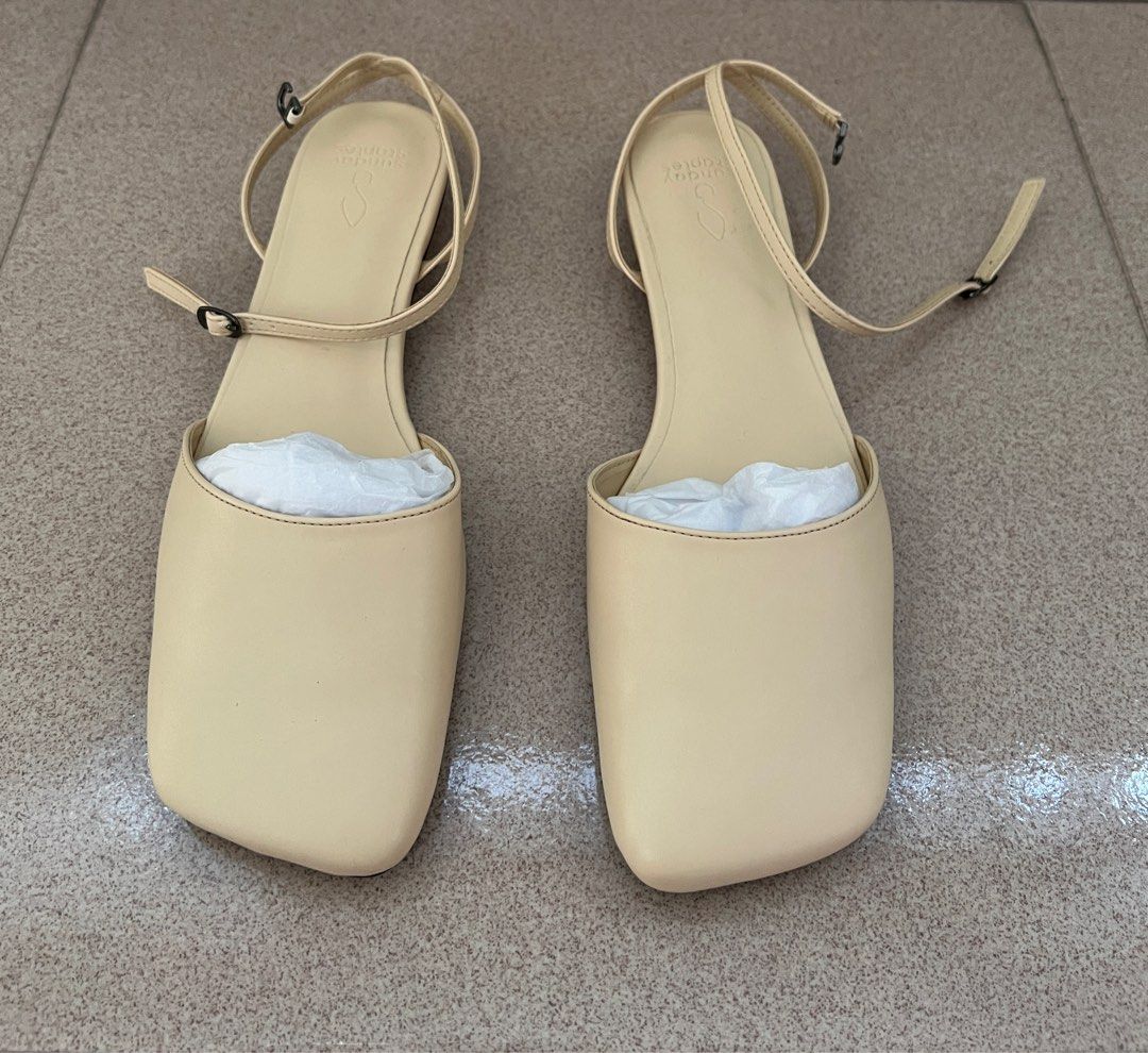 Sundaystaples covered flats, Women's Fashion, Footwear, Flats on Carousell