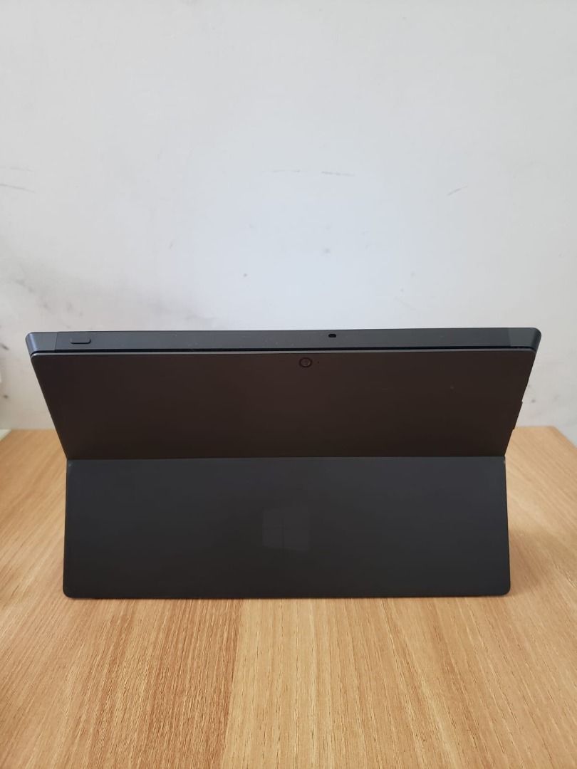 Surface Pro 2 in 1 Tablet -Windows 10 - Intel i5 processor - 11" inch ...