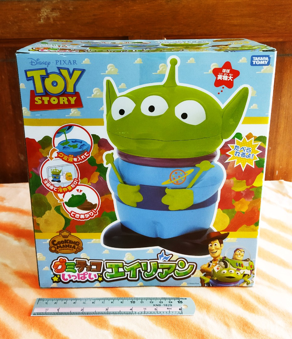 Toy Story Alien Gummy Chocolate Mould Maker Cooking Mania. ©Takara Tomy ...