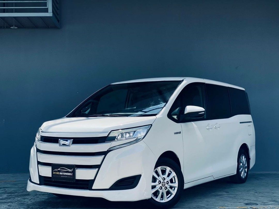 Toyota Noah Hybrid 1.8X Auto, Cars, Used Cars on Carousell