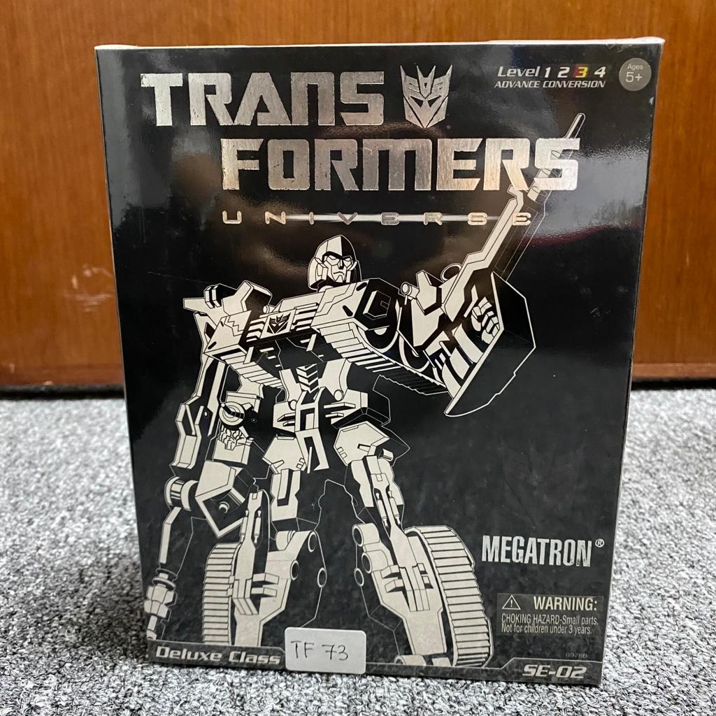 Transformer Universe Hasbro Megatron SE-02, Hobbies & Toys ...