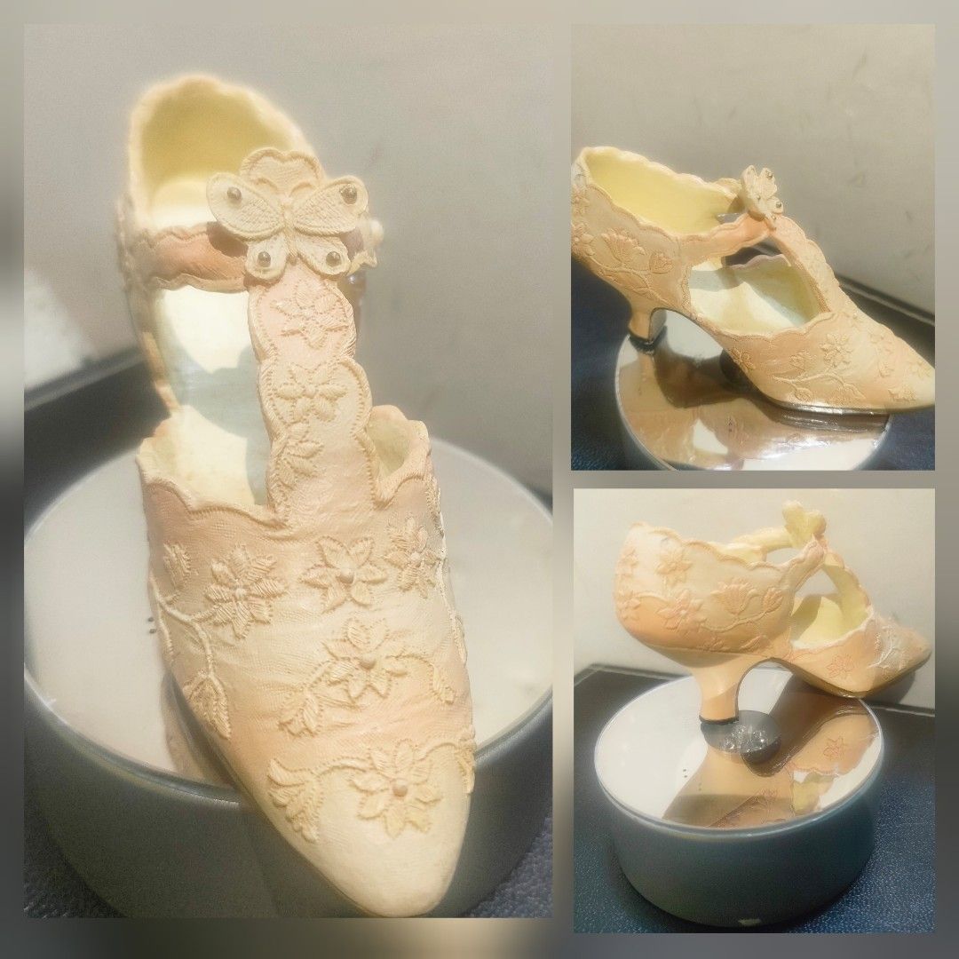 UK SHOE CERAMIC DISPLAY COLLECTION, Hobbies & Toys, Memorabilia ...