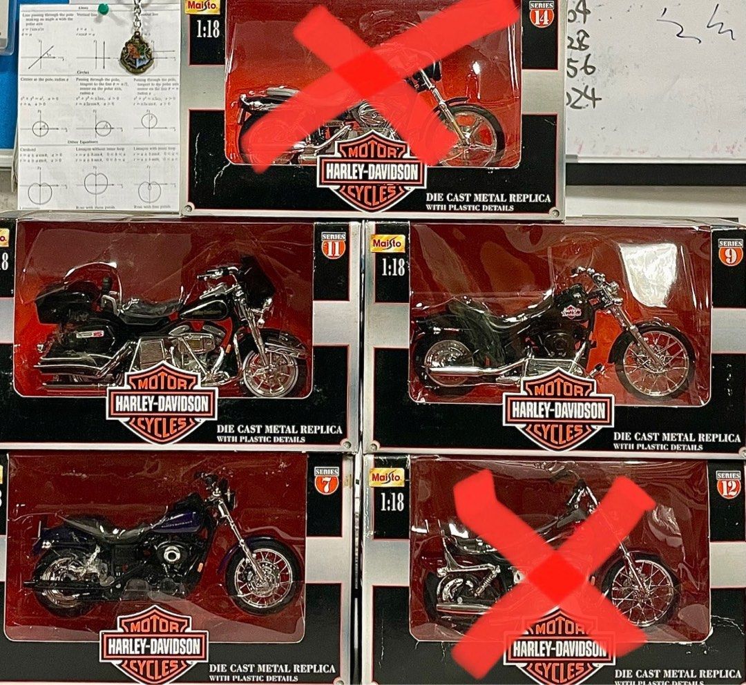 Various model of Harley-Davidson 1:18, Hobbies & Toys, Collectibles ...
