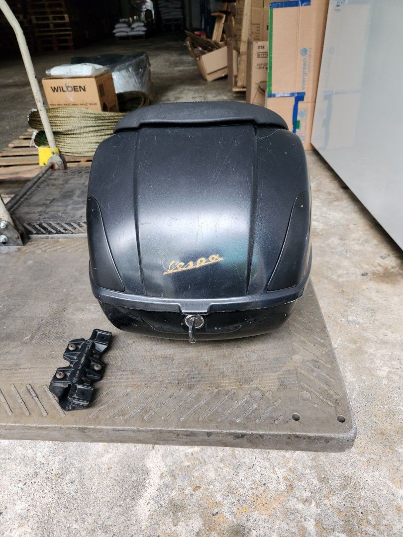 Vespa gts top box, Motorcycles, Motorcycle Accessories on Carousell